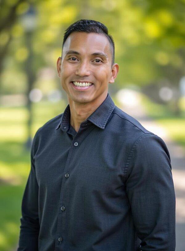 Randell Mauricio - Fintelligent.com
